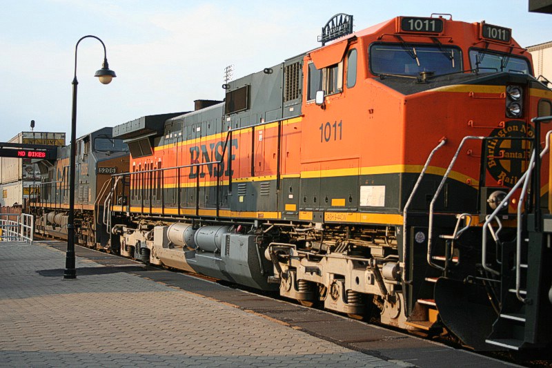 BNSF 1011